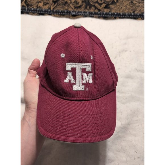 Signature | Accessories | Texas Am Aggies Maroon Adjustable Hat ...